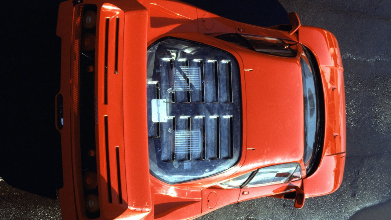 Ferrari F40. Essenza della perfezione [RETROSPETTIVA] - Motori di Lusso