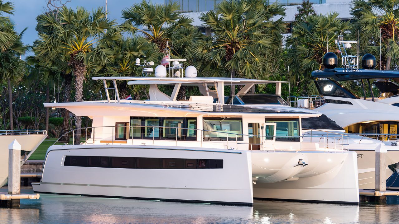 Silent-Yachts Silent 60 Front Exit: ecco il catamarano a energia solare ...